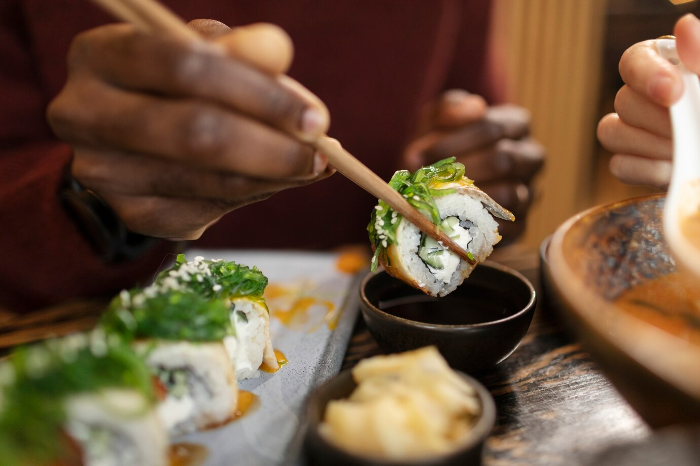 Como Aproveitar ao Máximo a Sua Experiência em um Restaurante Japonês: Dicas que Você Não Sabia!
